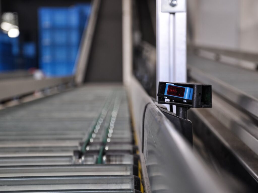 How Automatic Conveyor Systems Work | Conveyor Roller Factory